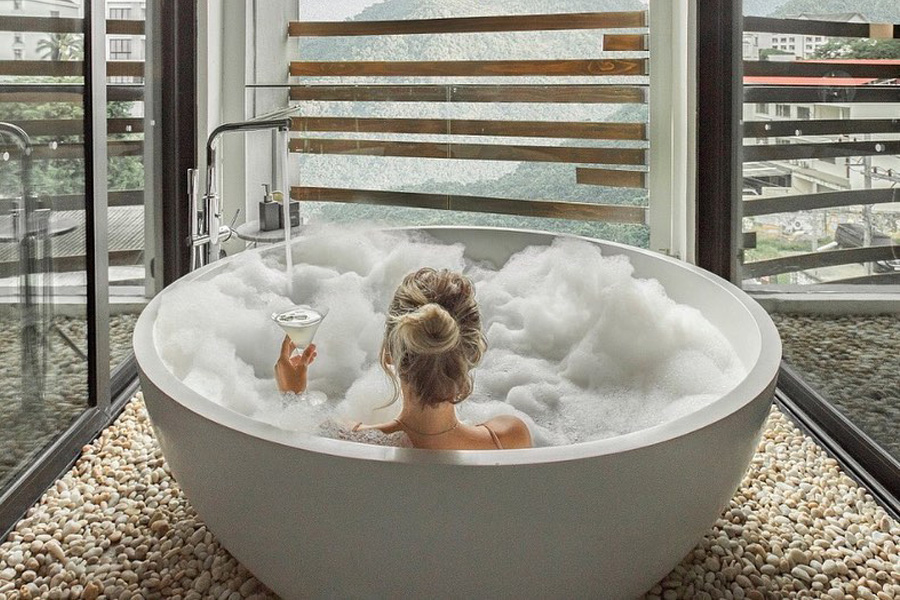 The Ritual of Bathing | Apaiser